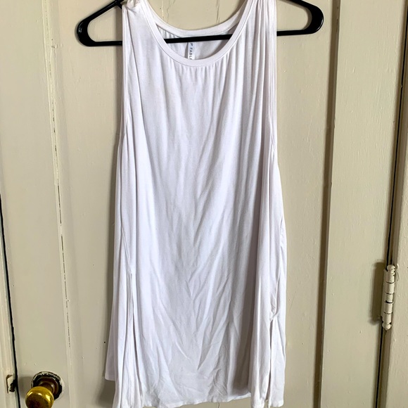 Fabletics | Tops | Nwot Long White Tank | Poshmark